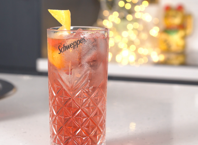 'Look at those gorgeous bubbles!': 3 cocktails that are perfect for a ...