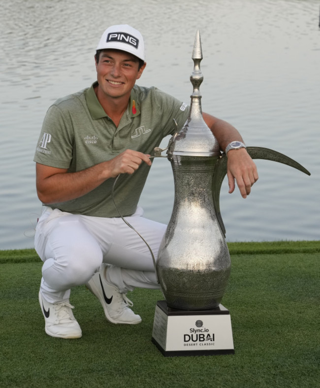Hovland wins in Dubai after blunder at the 18th proves costly for McIlroy