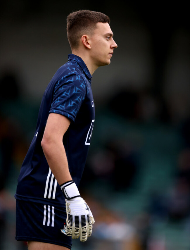 Stark contrast, one goal - The versatile shot-stoppers eyeing Sigerson ...