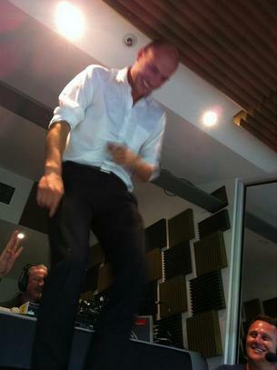 Snapshot: Tadhg Kennelly celebrates Swans' title win with another ...