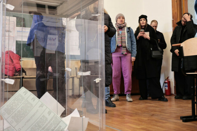 Putin poised for fifth term in power as final day of voting in Russian ...