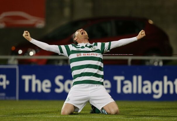 PHOTOS: Emotions high as Twigg signs off in style · The 42