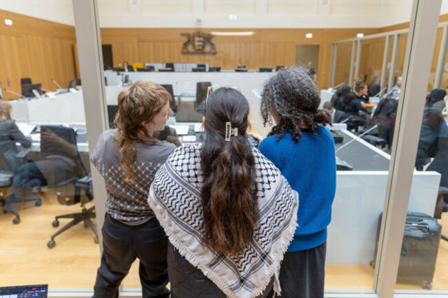 Irish State intervened over 'glass cage' used in German trial of Irish ...
