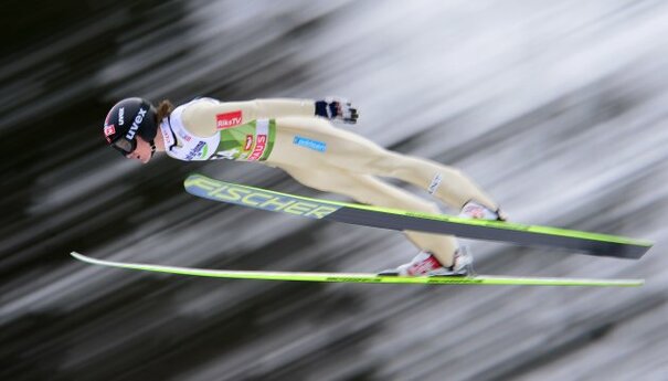 Excited for Sochi? 13 amazing images of ski jumping over Innsbruck