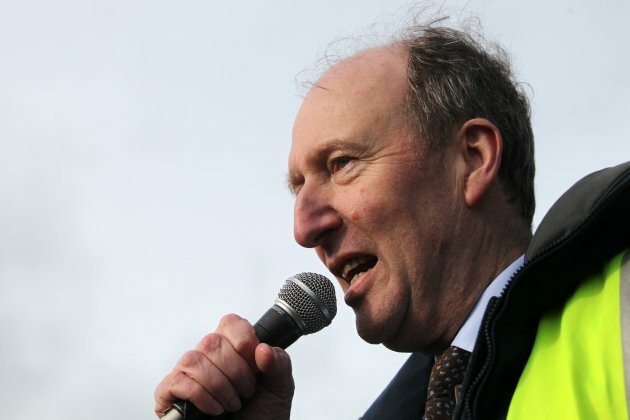 Crowds gather for rally against Garda station closure · TheJournal.ie