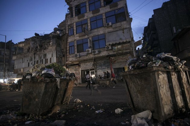 Residents of Syria's Aleppo sell their belongings to survive