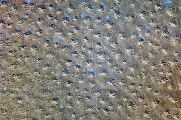 Ayers Rock, the Andes and the Bahamas - as seen from space