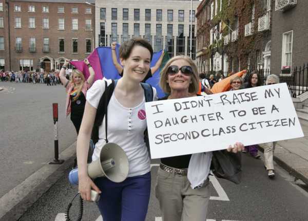 15 of the best protest signs from two decades of gay marriage protests