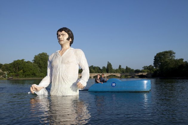 Giant statue of Mr Darcy unveiled in London park · TheJournal.ie
